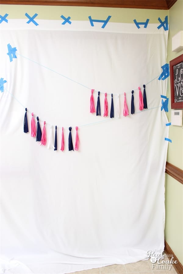 DIY Photography Backdrop for Great Back to School Pictures